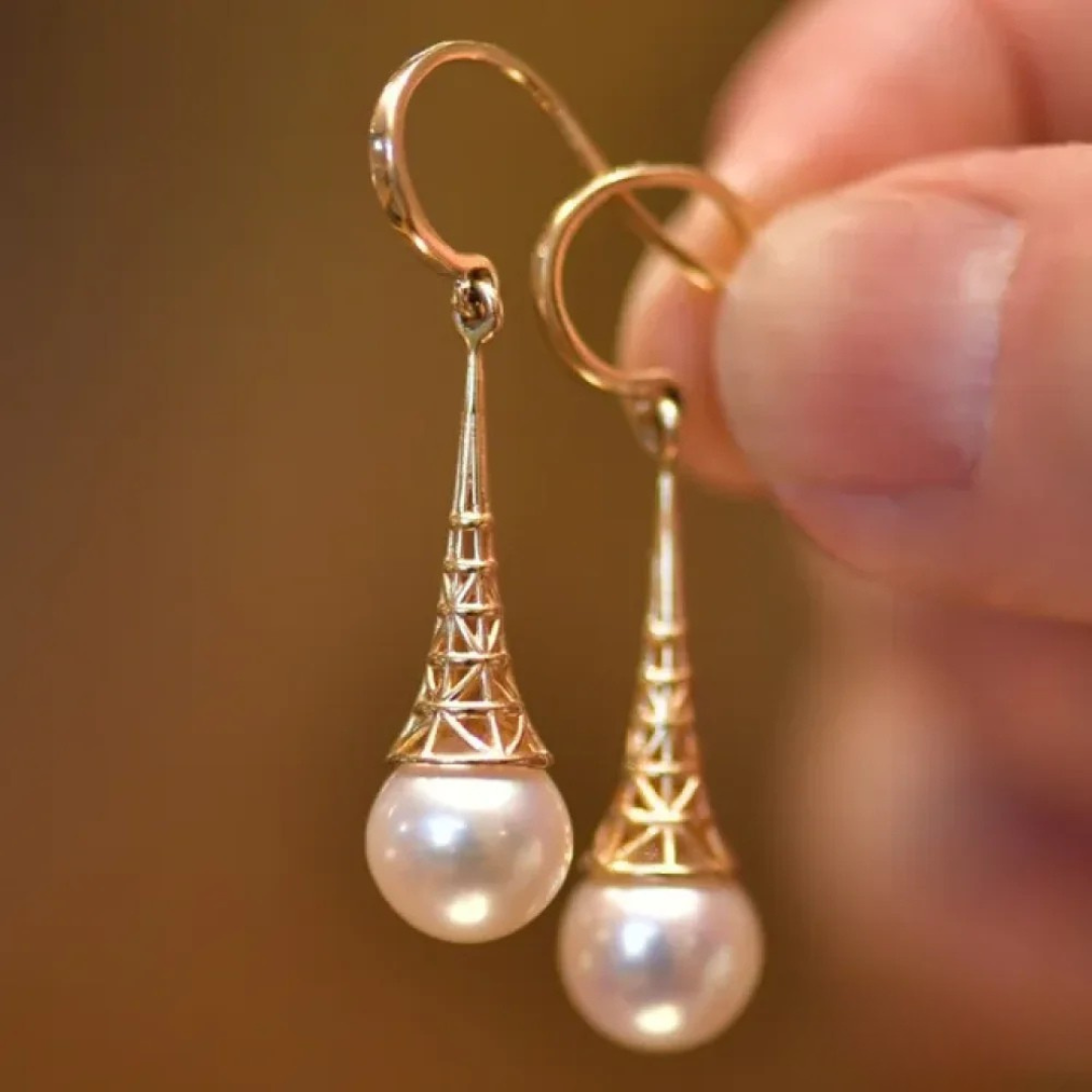 Timeless Gold Pearl Earrings – Amanda Oliver Jewels