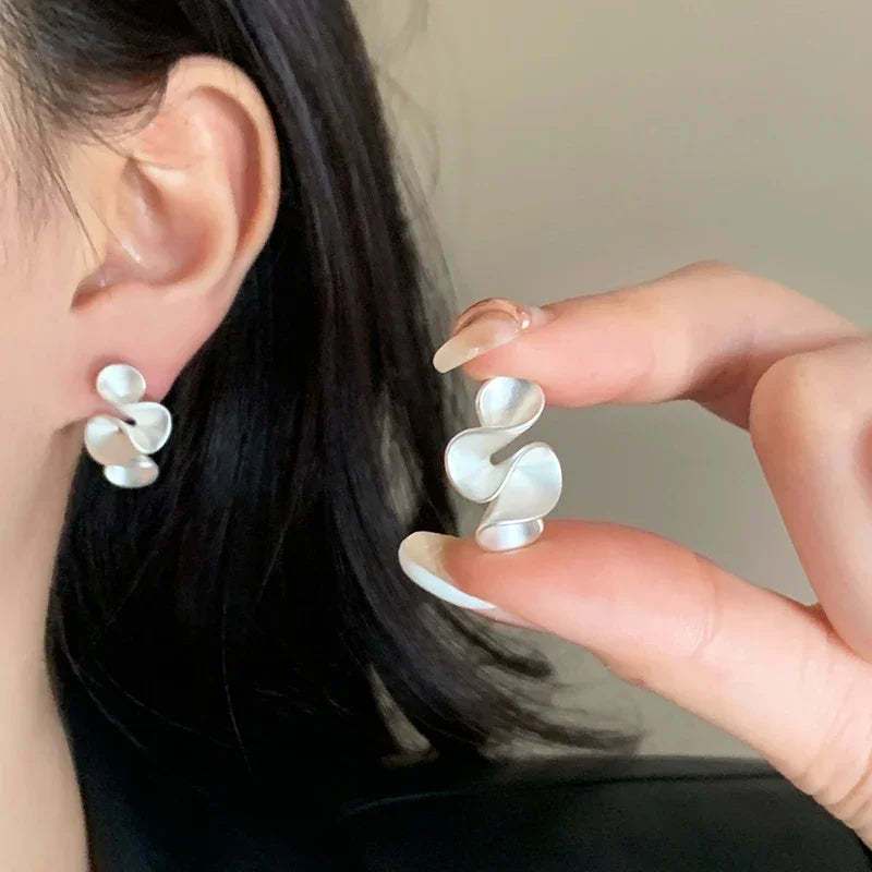 Sterling Silver 18K Gold Flower Stud Earrings – Amanda Oliver Jewels